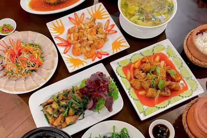 TOP các quán ăn ngon Đà Nẵng nổi tiếng | Chi tiết menu, bảng giá